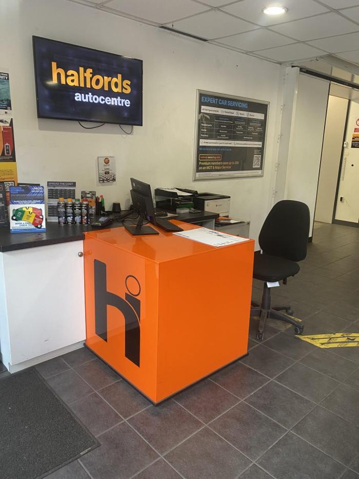 HALFORDS stores - Cylex Branch Locator