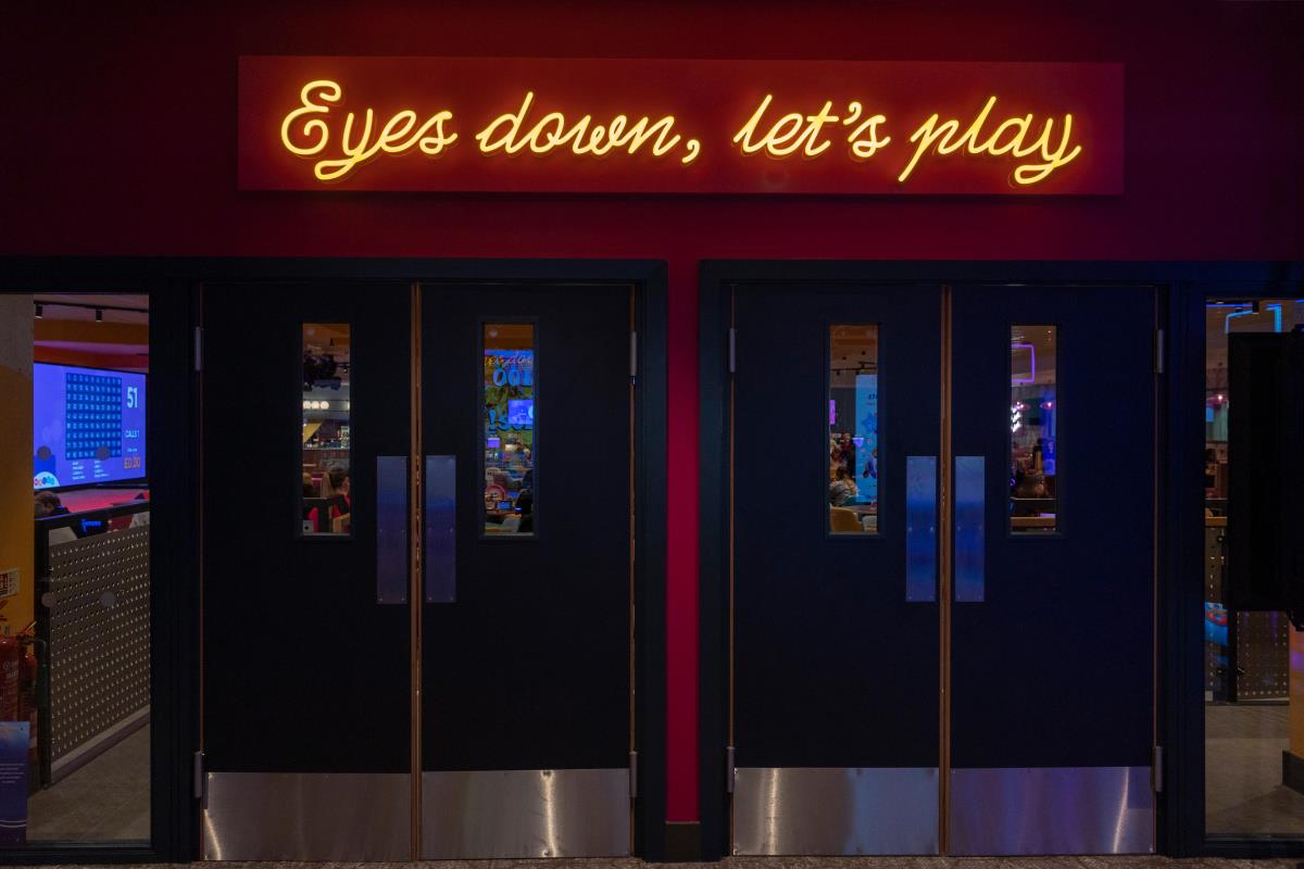 Mecca Bingo Luton | AI Review Summary