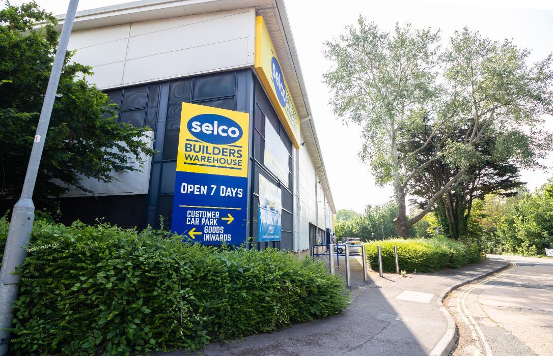 Selco Builders Warehouse, Portsmouth | AI Review Summary