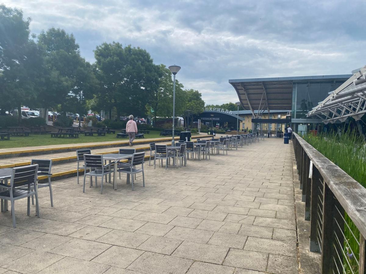 Welcome Break Oxford Services M40 | Rest Stop
