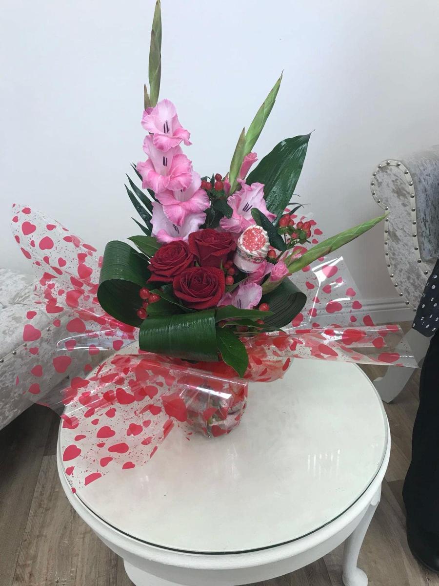 Willow & Wisteria Flowers, Falkirk | AI Review Summary