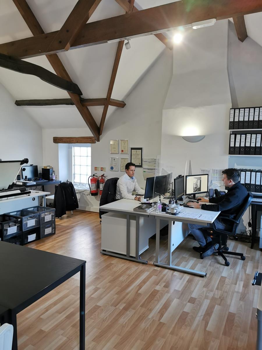 JLS Design Services, Yatton | AI Review Summary