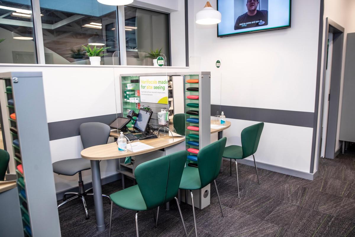 Specsavers Opticians and Audiologists - Northampton Weedon Road Sainsbury's